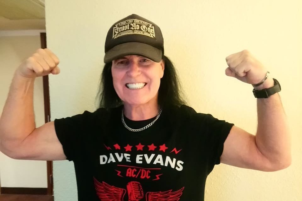 Dave Evans s novou písní | Rádio BEAT: První bigbít u nás